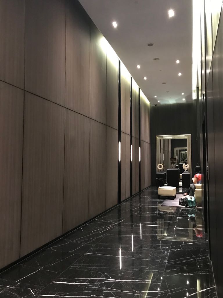 Lobby Ambassador - Hits